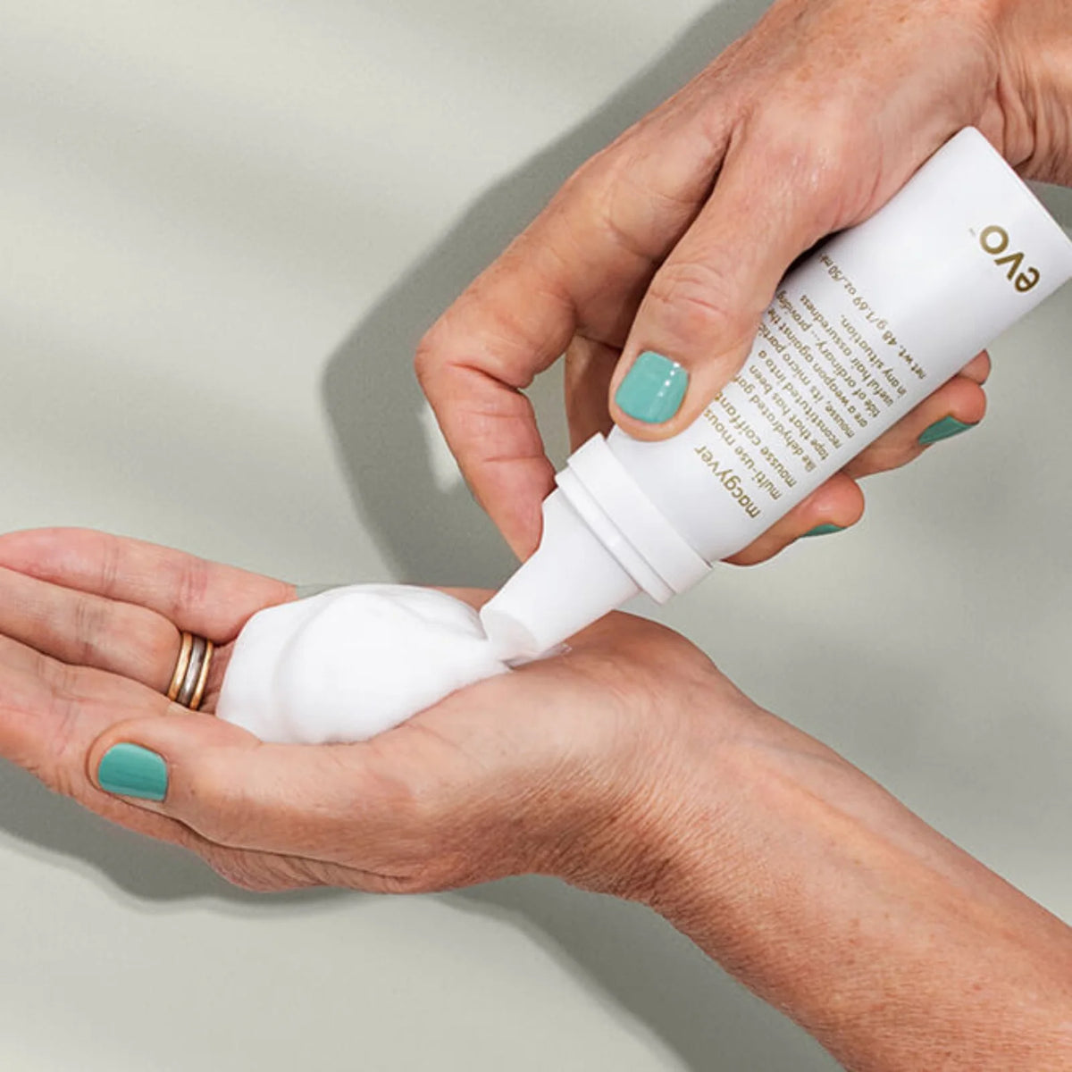 Evo - Mousse coiffante – Bloomi